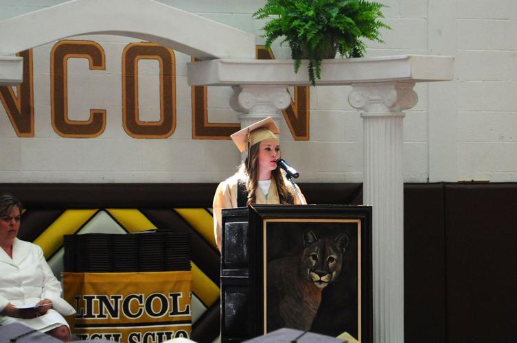 Lincoln graduation marked with fanfare, plenty of smiles | Local News ...