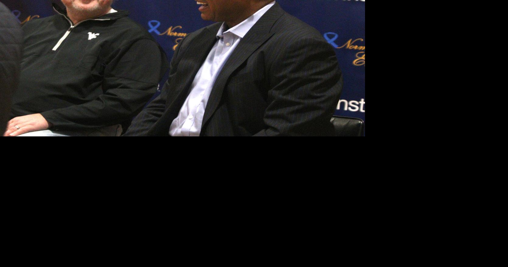 Charles Barkley part of full house for Bob Huggins Fish Fry fundraiser ...