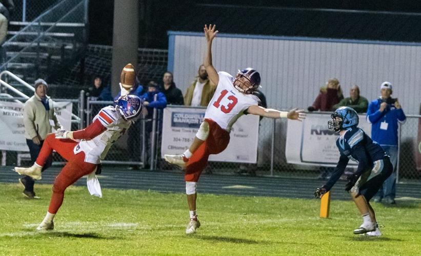 Hatfield leads Herbert Hoover over Frankfort in semi-finals, 17-10 ...