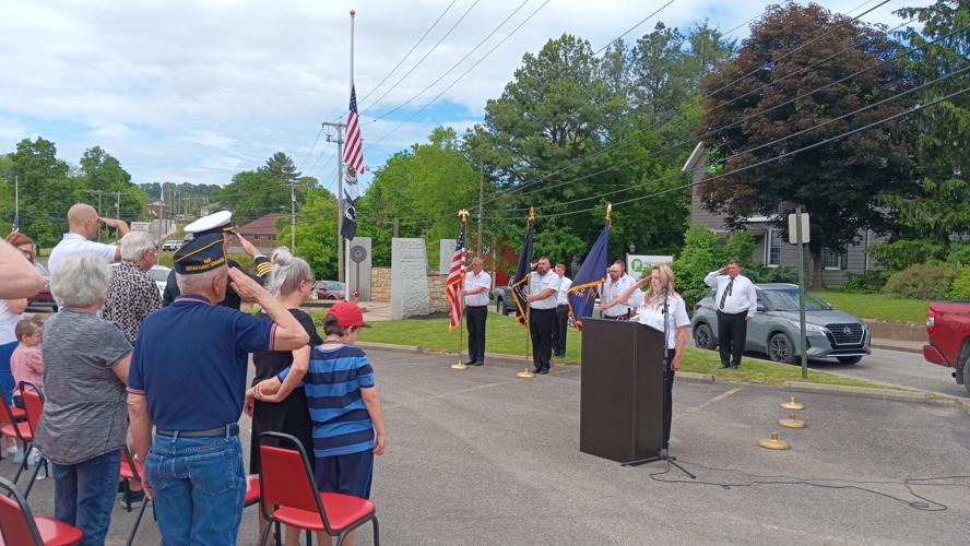 Dozens honor fallen service members during Memorial Day ceremony in ...