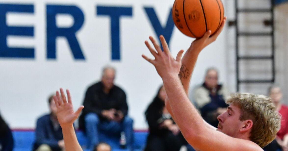 Notre Dame's Brayden Helmick continues to improve as a junior | West ...