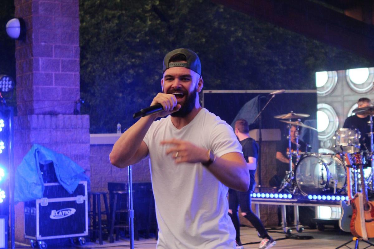 Dylan Scott 'Hooked' Clarksburg, WV, Amphitheater audience at Thursday ...