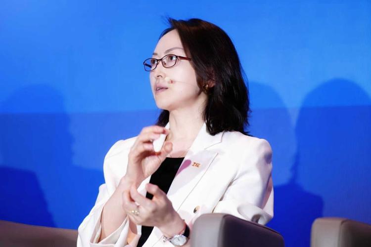 ZTE CDO Cui Li speaks at Economist Impact's AI Innovation Asia 2025 ...