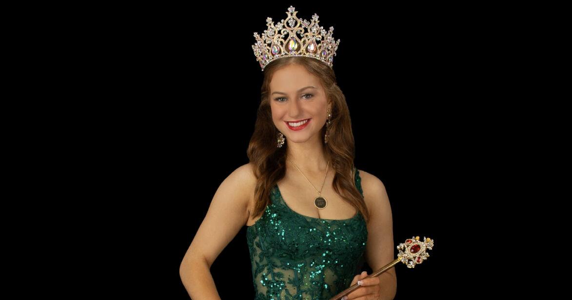 Queen Regina Maria XLIV Delaney Rose Wells | Clarksburg Bridgeport News ...