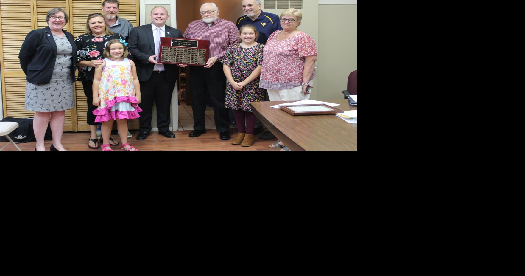 Stonewood's Jim Nutter inducted into West Virginia Municipal League ...