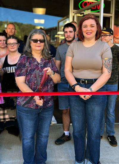 Ruby’s Treasures celebrates ribbon cutting in Shinnston, West Virginia ...