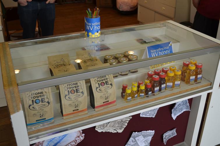 WV Box and Ship opens location in Fairmont, WV, plans for holiday rush ...