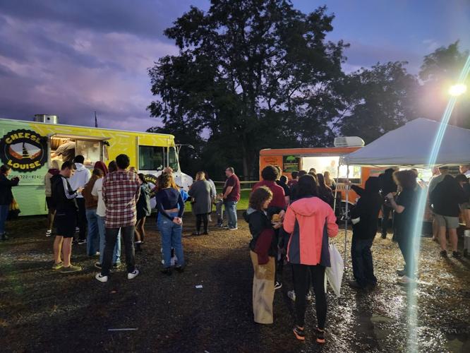 Fairmont State University kicks off homecoming weekend with parade ...