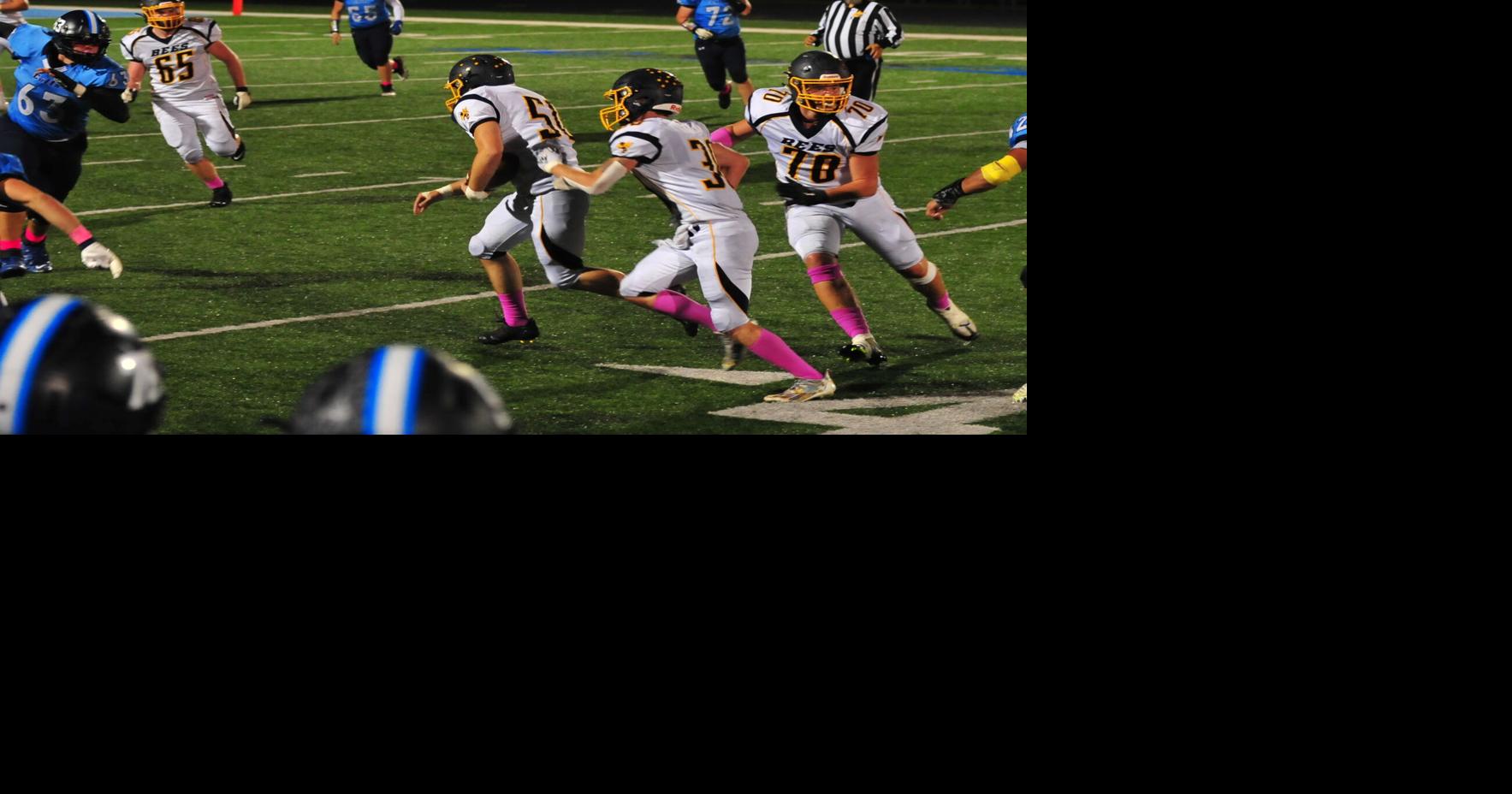 ef 50 running back his interception with blockers.JPG | | wvnews.com