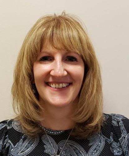 Beta Sigma Phi Sorority keeps the luminary Christmas Tradition alive in ...