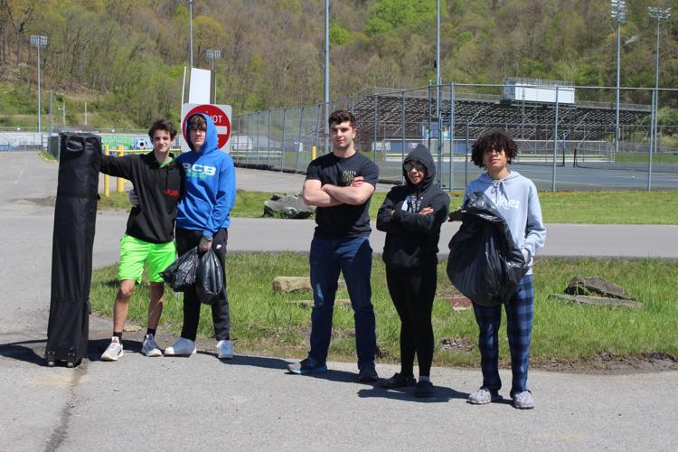 Earth Day clean-up: RCB students lead Earth Day clean-up event ...