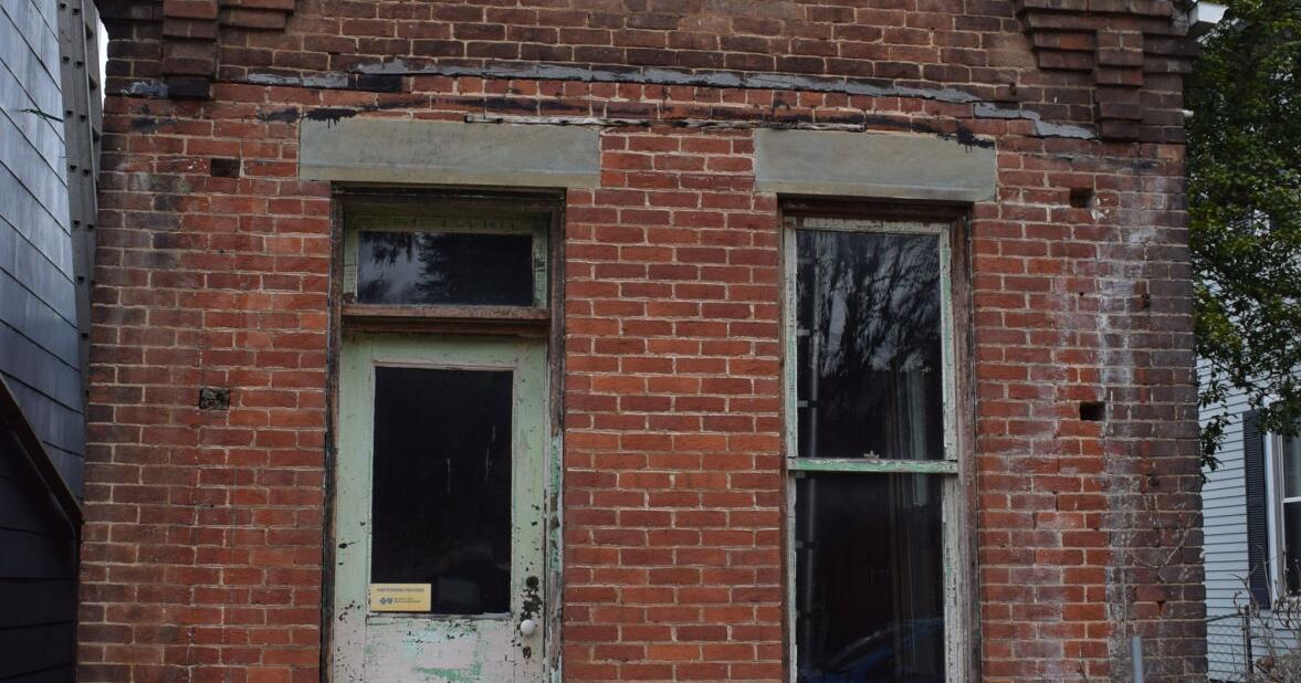 Little Brick Building needs some helping hands in Weston | Weston ...