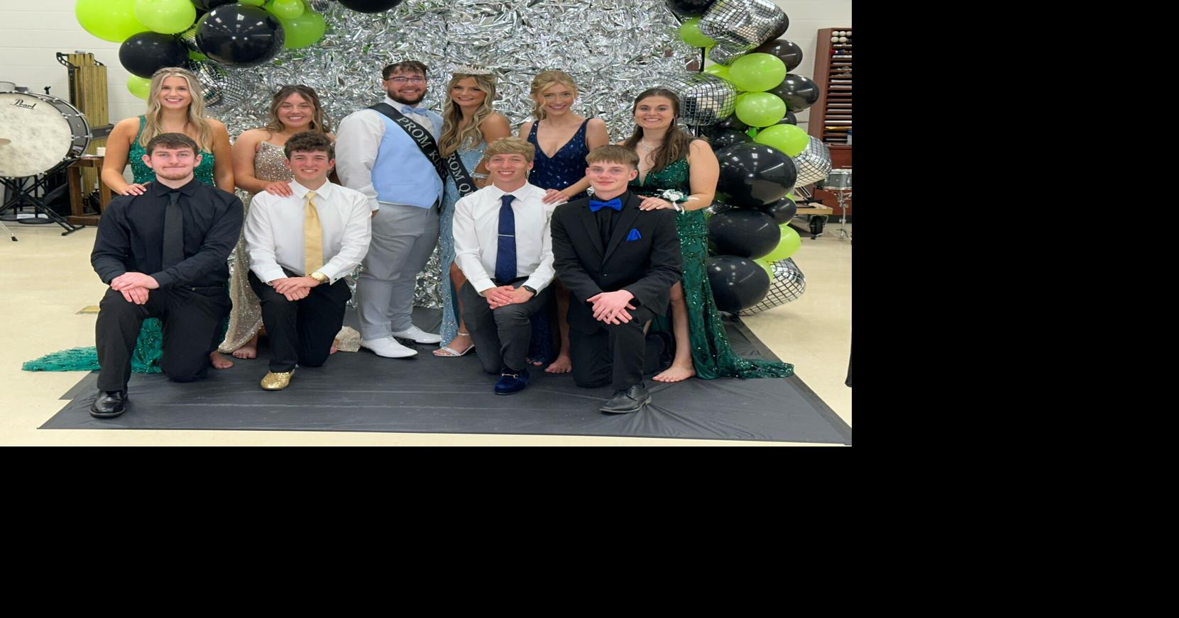 River Valley High School Prom features 'The '80s' theme | Gallipolis ...