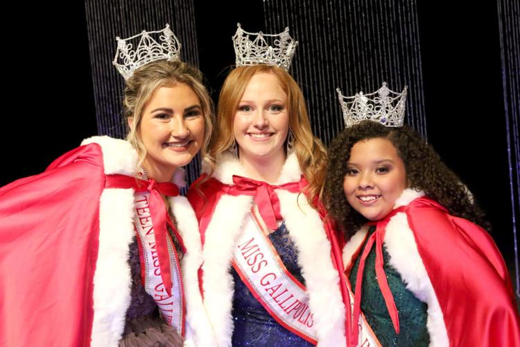 Gallipolis in Lights crowns 2022 court before big crowd | Gallipolis ...