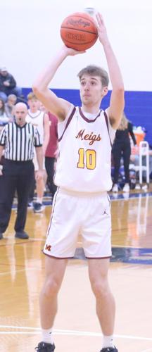 Carson Davis drops 30 as Meigs Marauders power past Hillsboro in ...