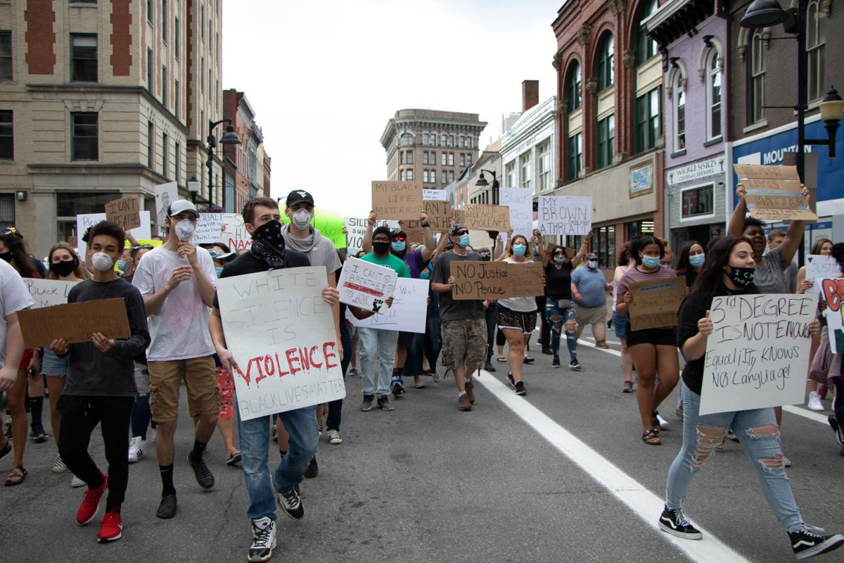 Peaceful protesters in Clarksburg, WV speak out against police violence ...
