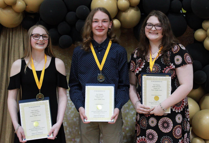 Keyser Middle School Eighth Grade Awards | | wvnews.com