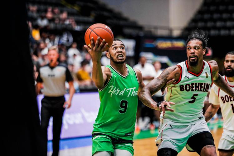 $1 Million Connections: Herd That is two games from TBT triumph ...