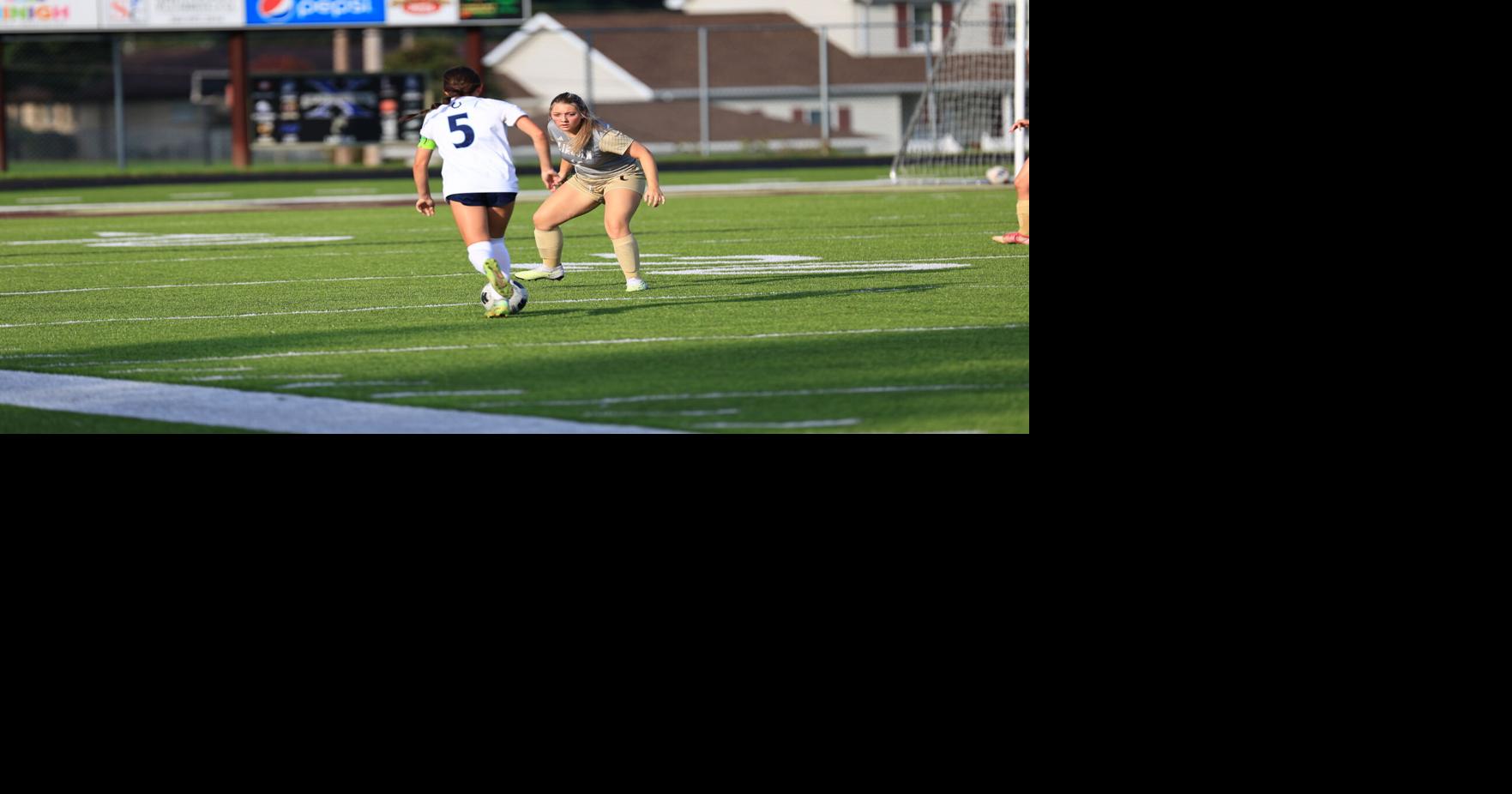 Arrington Sparks scores two in one minute as Colts move past Lincoln ...