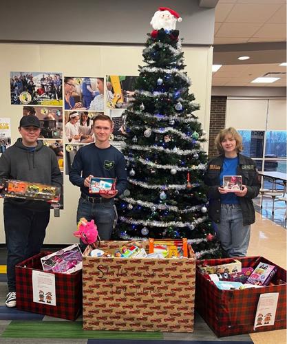 Buckeye Hills Christmas toy drive helps provide for those in need ...