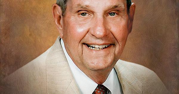 William Dale Haller, paratrooper, Korean Conflict vet, Carbide plant ...