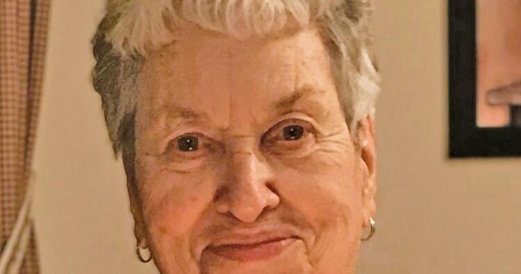 Amelia Lee (Hott) Saville | Mineral County WV News and Tribune | wvnews.com