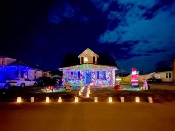 Luminaries light up the town of Ravenswood | Jackson Star and Herald ...