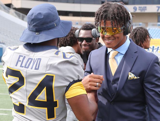 Photo Gallery III: West Virginia Mountaineers - Duquesne Dukes | West ...