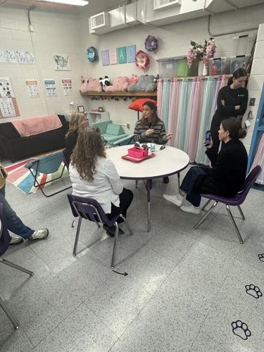 Jennifer Garner makes surprise visits to Clay, Fayette county schools ...