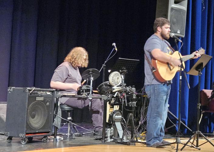 Lewis County High School senior sermon encourages graduates to stay ...