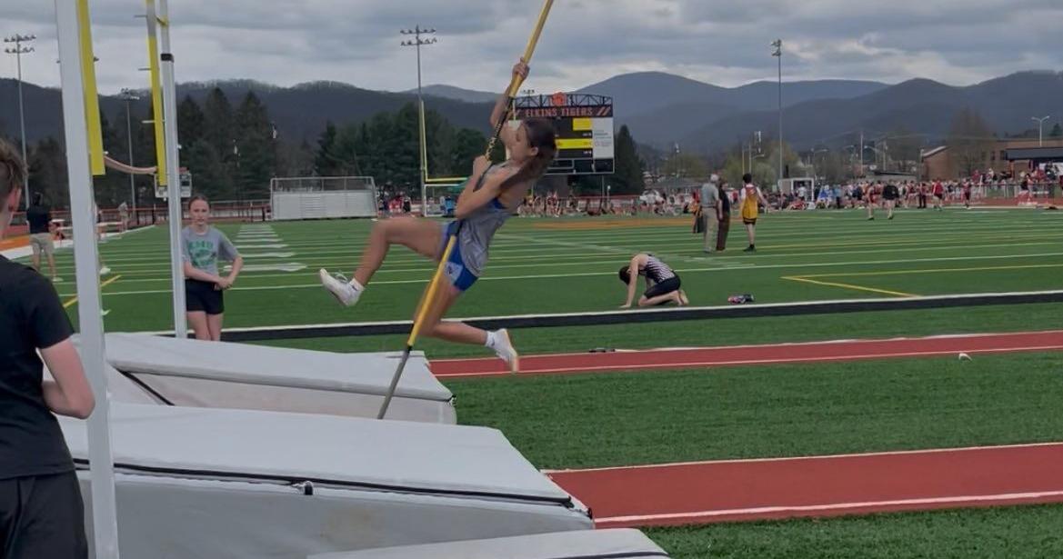 Tenley Pickens Sets Two Meet Records at Snowshoe Foundation ...