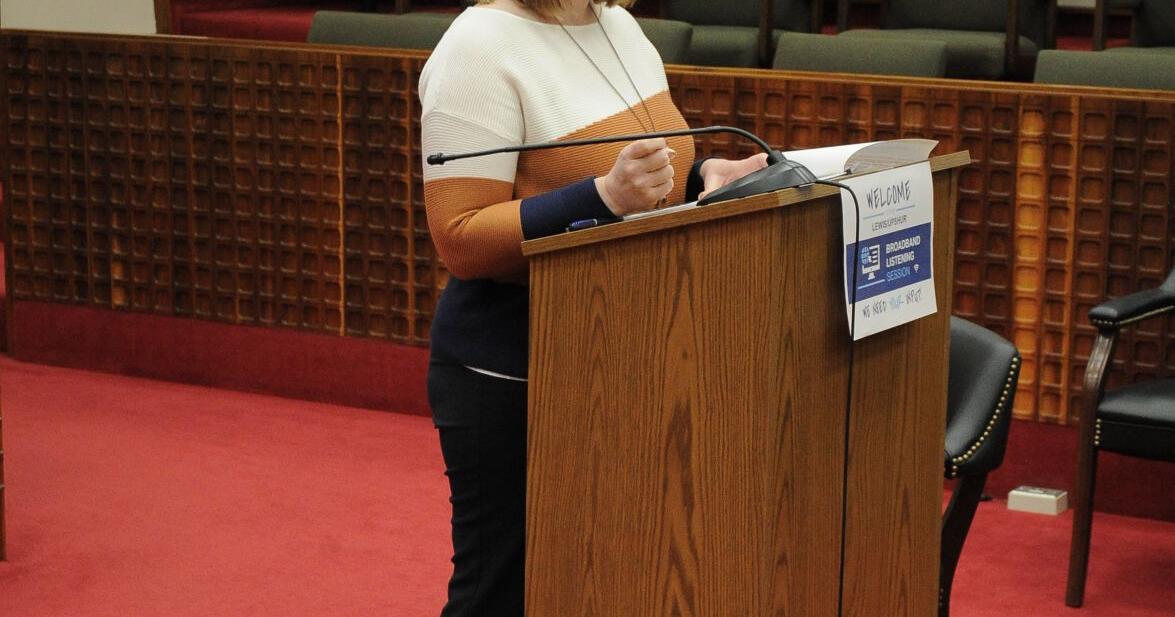reg VII planning and development council employee Carrie Ball leads the ...