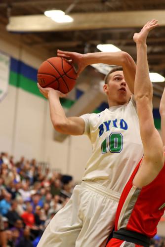 Lucas, Bennett earn Big 10 Conference basketball honors | West Virginia ...