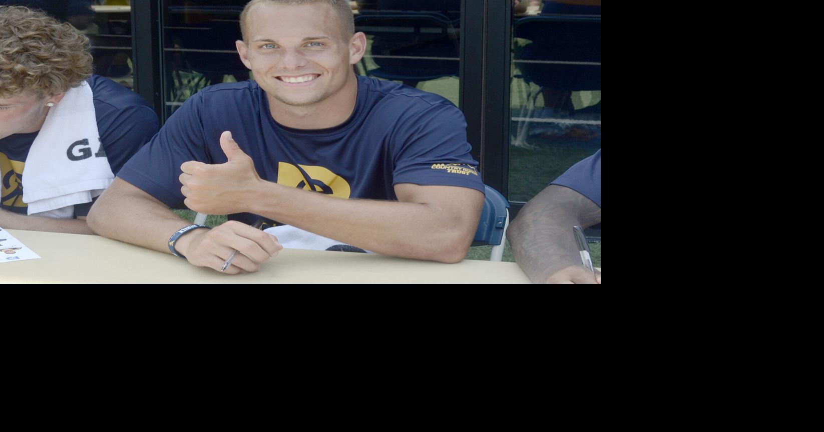 WVU football 0618 Preston Fox smiles front | West Virginia University ...