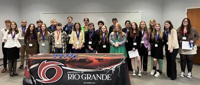 Students present projects during Ohio History Day contest at Rio Grande ...
