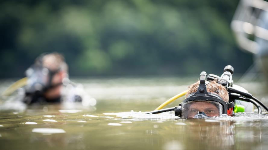 New West Virginia Division of Natural Resources Police dive team demos ...