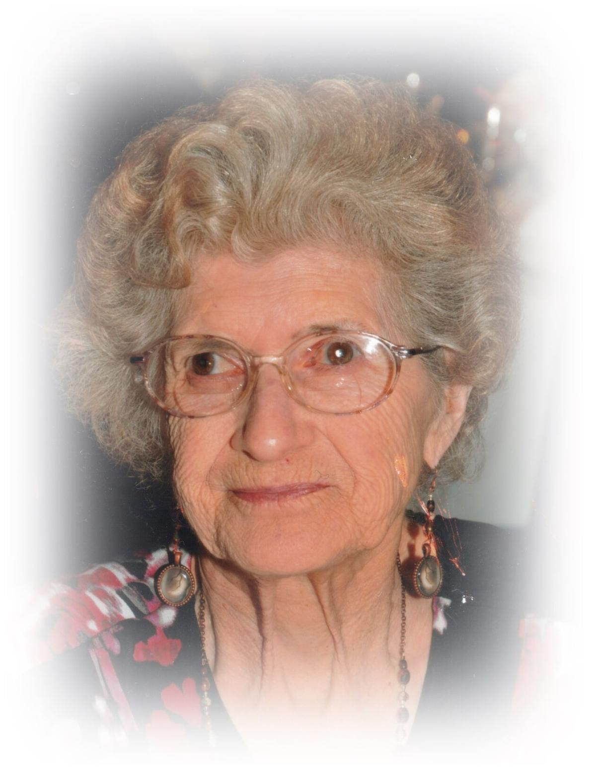 Juanita May Moran | Preston County Obituaries | wvnews.com