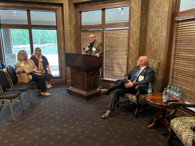 Tariff impact on U.S. economy like ‘driving through fog,’ says Fed’s ...