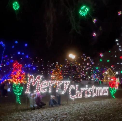 Gallipolis in LIghts illuminates City Park | Gallipolis, Pomeroy, Point ...
