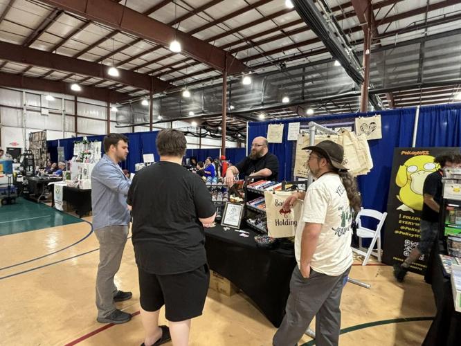 WV Pop Culture Con returns to Morgantown with comics, cosplay, gaming ...