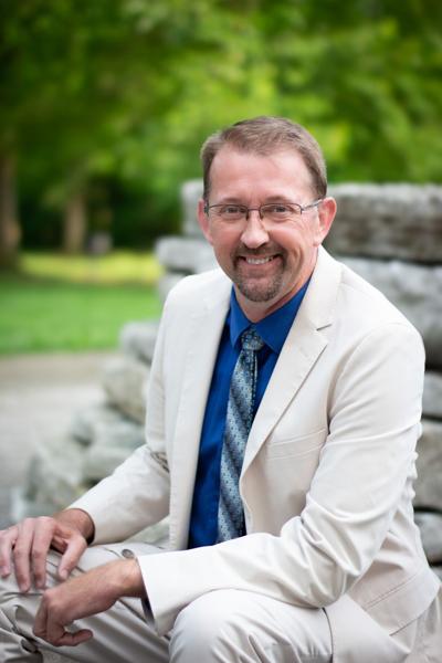 Chris Perdue performs gospel music on July 3 | Jackson Star and Herald ...