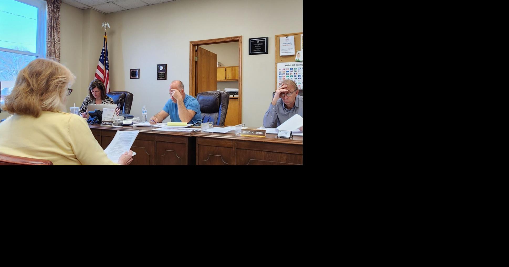 Gallia County Commission finalizes funding plan for 911 Center upgrades ...
