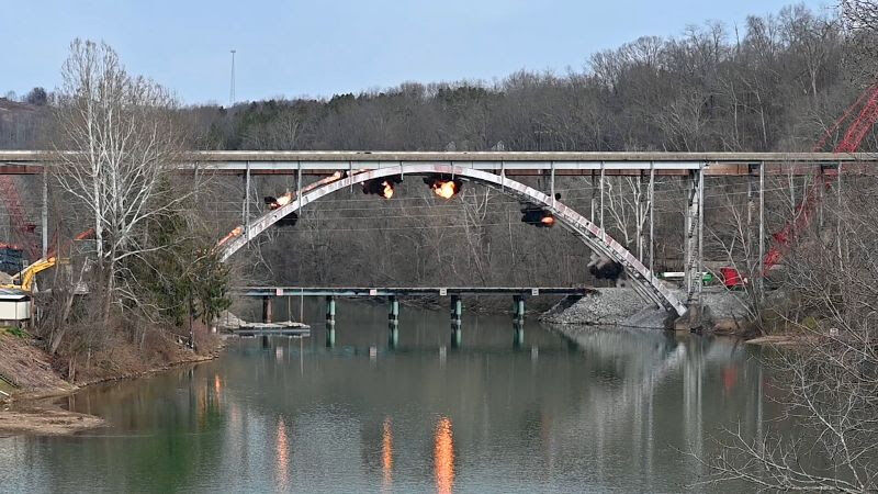 Southbound portion of South Fairmont West Virginia Arch Bridge demoed ...
