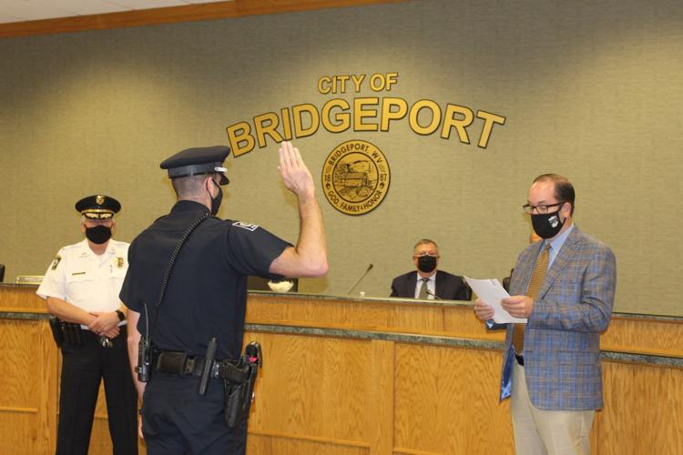 First-time police officers begin field training in Bridgeport, West ...