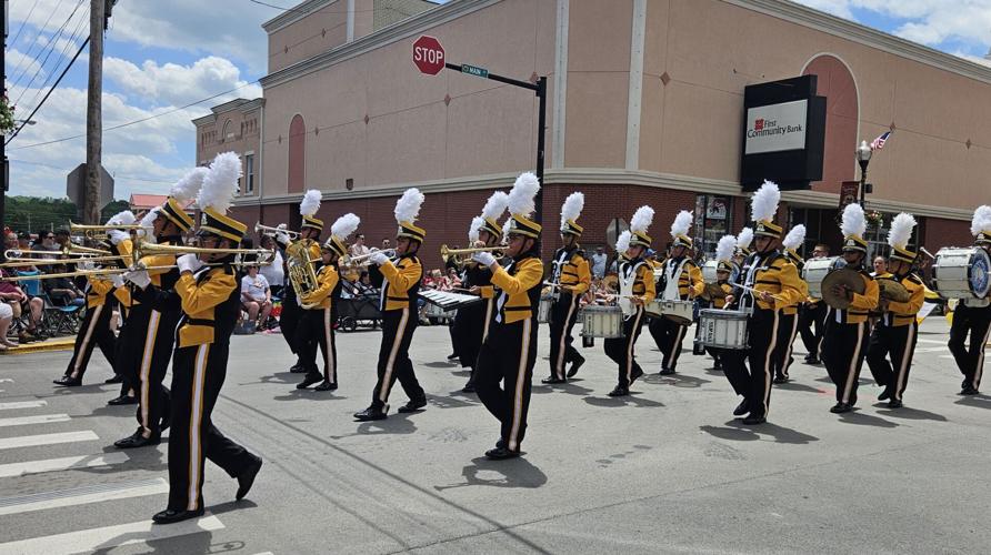 Grand Feature Parade at West Virginia Strawberry Festival celebrates ...