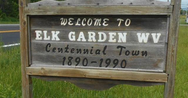 Elk Garden preparing for Christmas lights; donations help fund ...