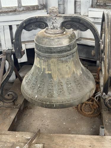 Jackson County courthouse renovation reveals century-old bell hidden in ...