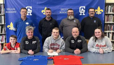 Gallia's Keagen Daniels signs letter of intent to play for Rio Grande ...