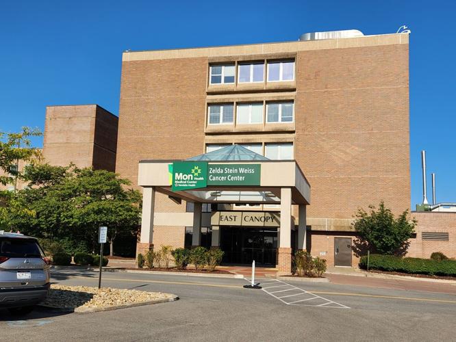 Bob Huggins donates $380,000 to Mon Health Cancer Center in Morgantown ...