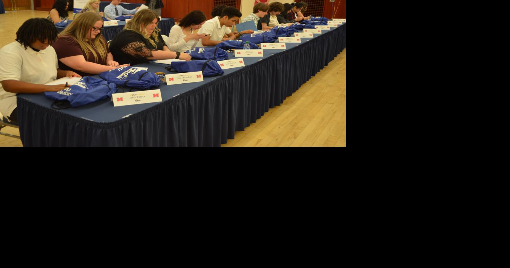 WVU Medicine hosts first-ever intern signing for Mon County, West ...